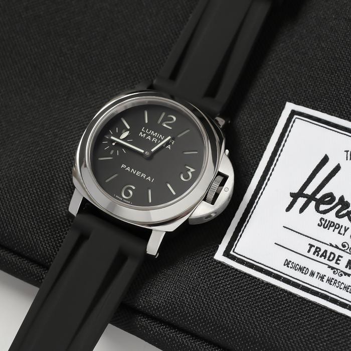 Panerai Watch Straps – Rubber, Leather & Steel Bands | Helvetus®