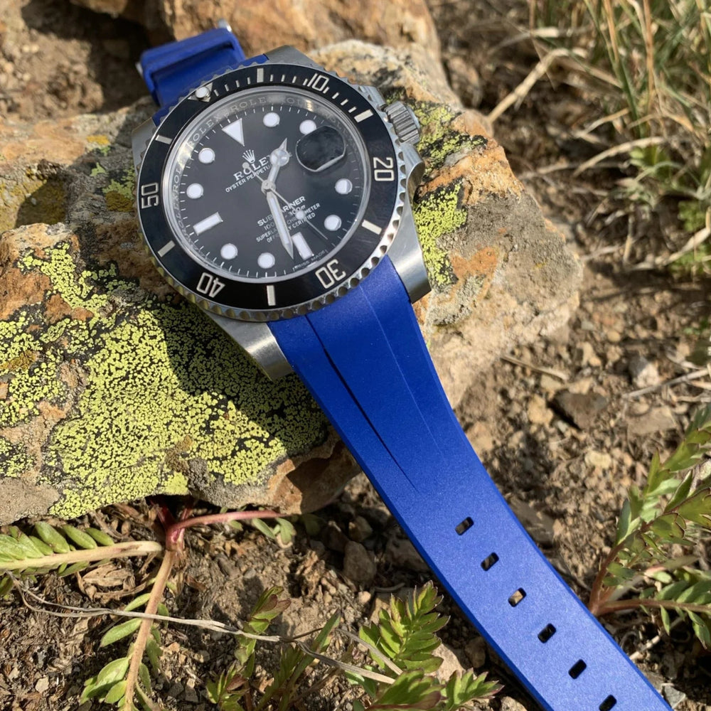 Blue Rubber Strap for Rolex Submariner – Dive Ready | Helvetus®